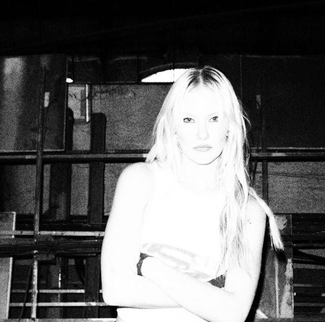 Tickets: Annet X, Prague | Wed, 13 May 2026, 20:00