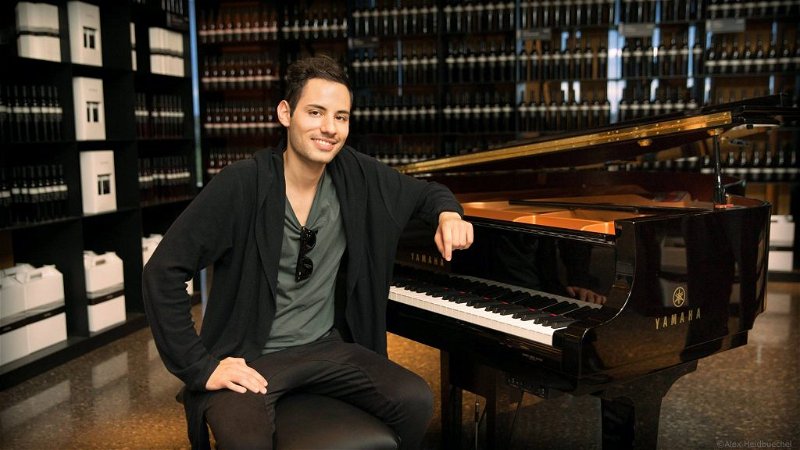 Tickets: Peter Bence, Prague | Fri, 18 Dec 2026, 20:00