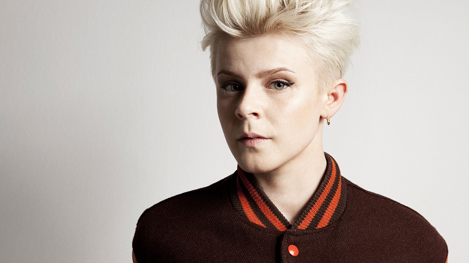 Tickets: Robyn, Manchester | Sat, 27 Jun 2026, 18:00